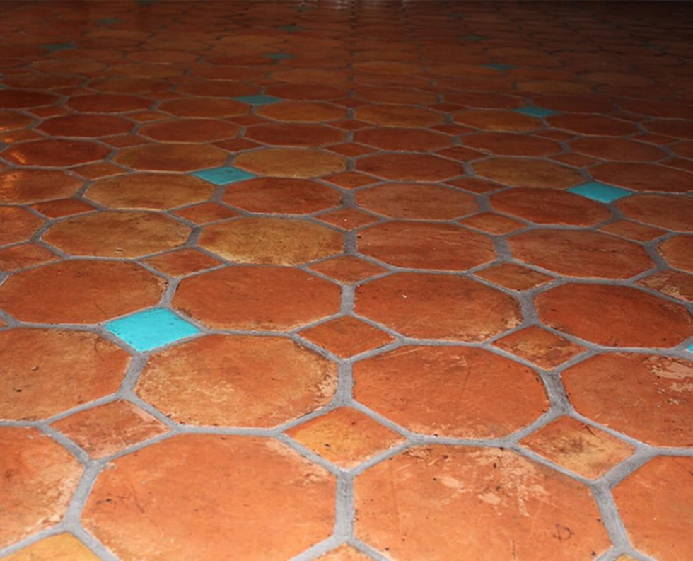 Pyramid Imports | Saltillo Mexican & Talavera Tile in Houston, TX